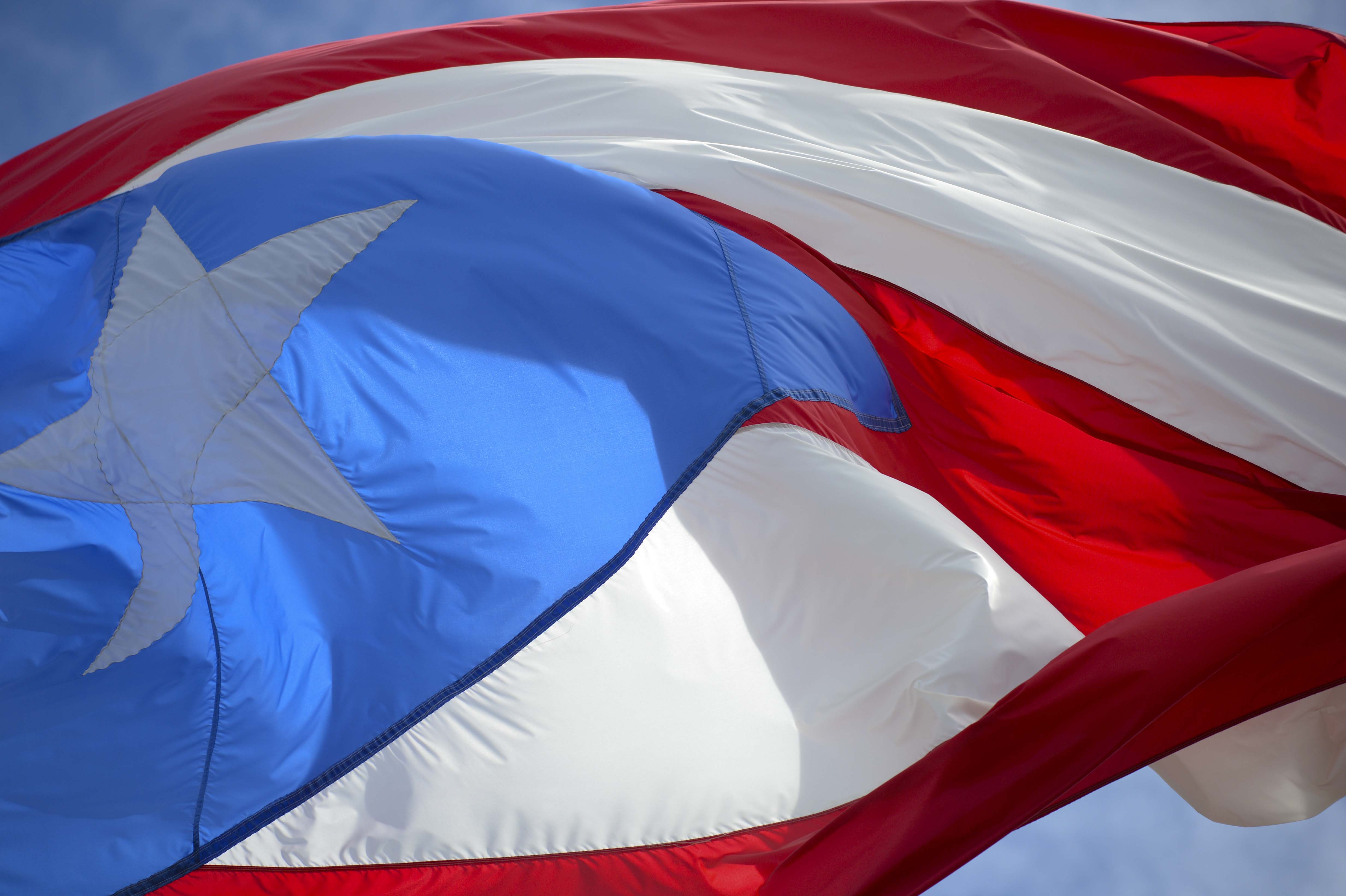 Bandera PR1 | Es Noticia PR